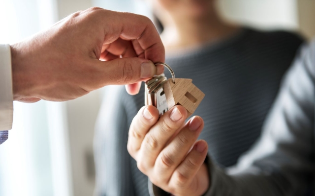 The Ultimate Moving House Guide Checklist and Top Tips | Red Energy